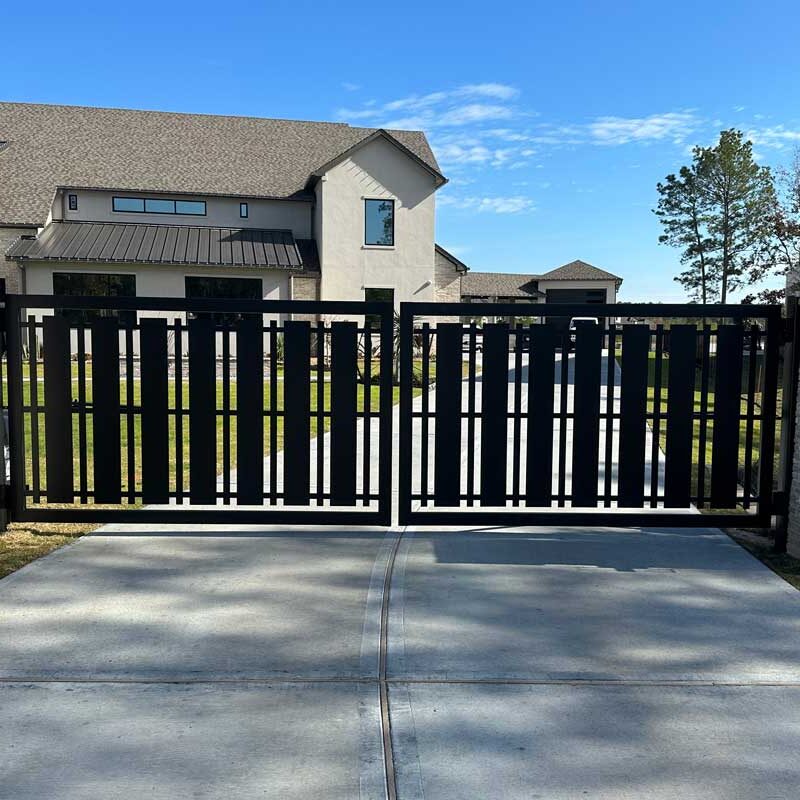 Driveway Gate Cypress TX | Sentry Garage Door & Gates